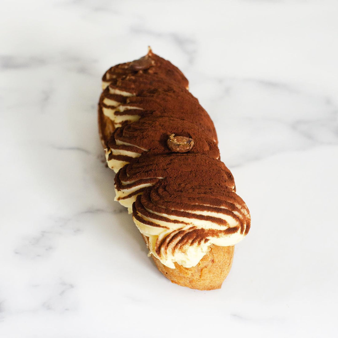 MENU – Eclair at the Bay