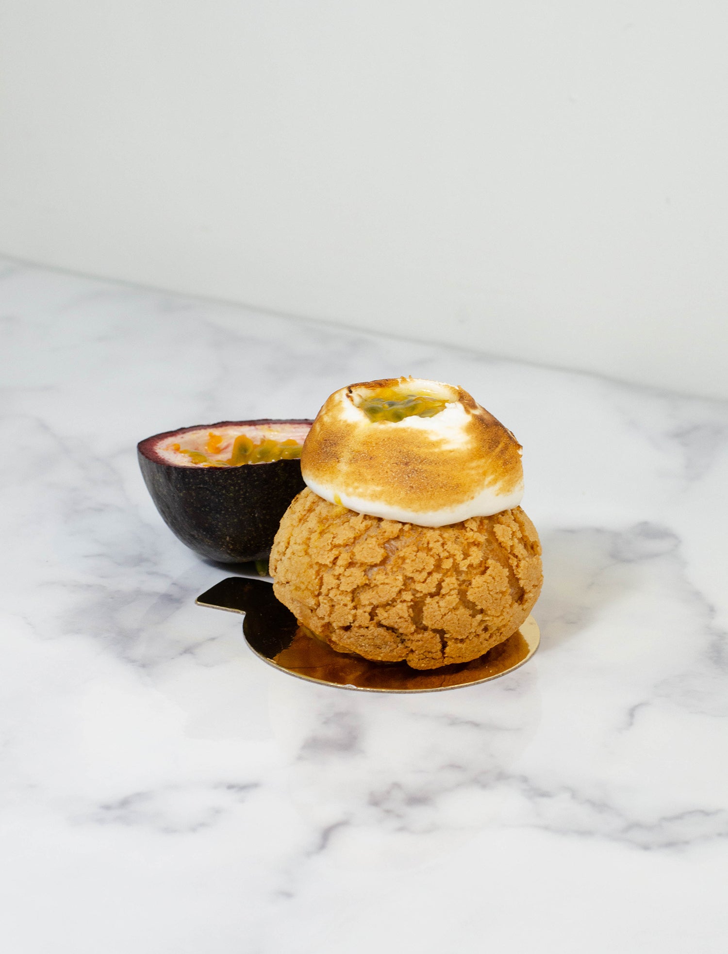 MENU – Eclair at the Bay